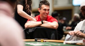 Doug Polk geeft elke speler in zijn poker room $100 in chips