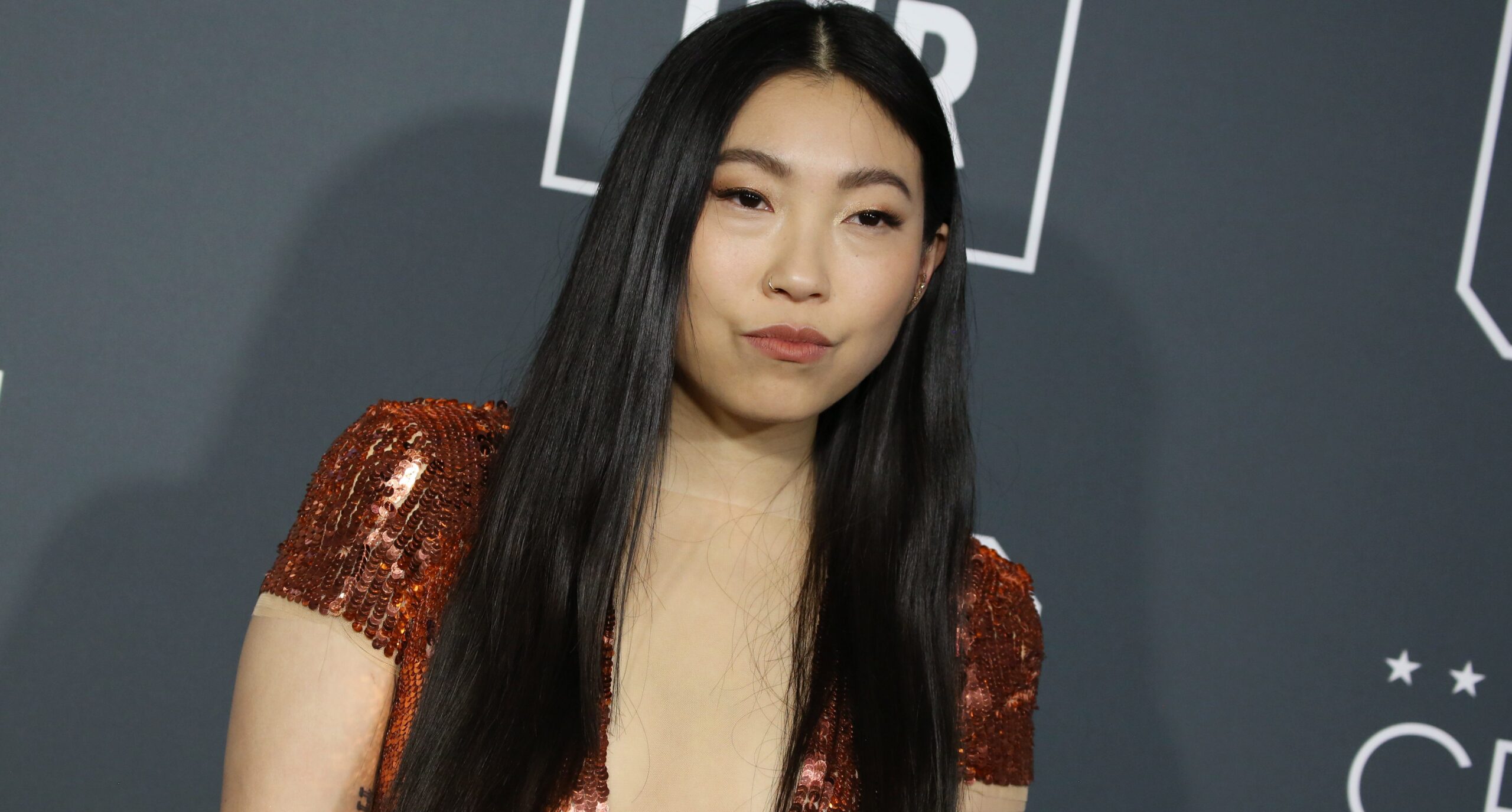 Awkwafina To Play Poker Pro Phil Ivey’s Baccarat Partner In Upcoming ...