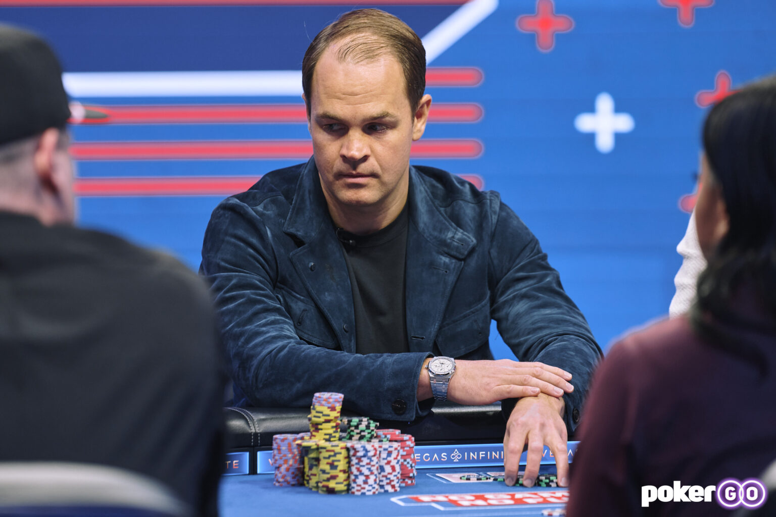 WATCH: Andrew Robl Cracks Pocket Kings In $400K Pot