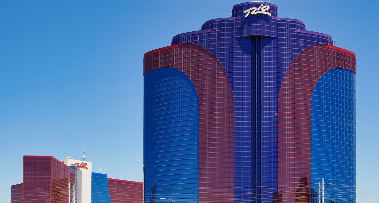 Workers At Las Vegas Casino Authorize Use Of Strike - Poker News