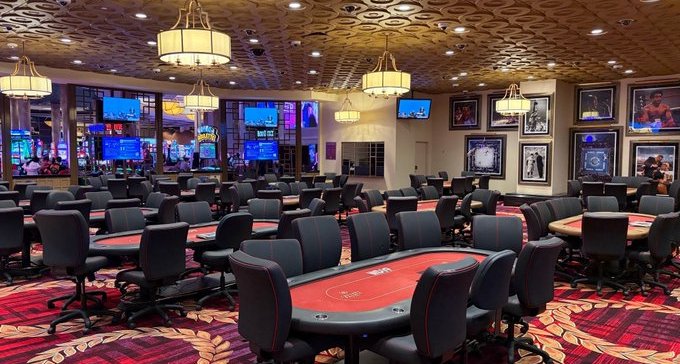 Caesars Palace Opens New Las Vegas Poker Room - Poker News