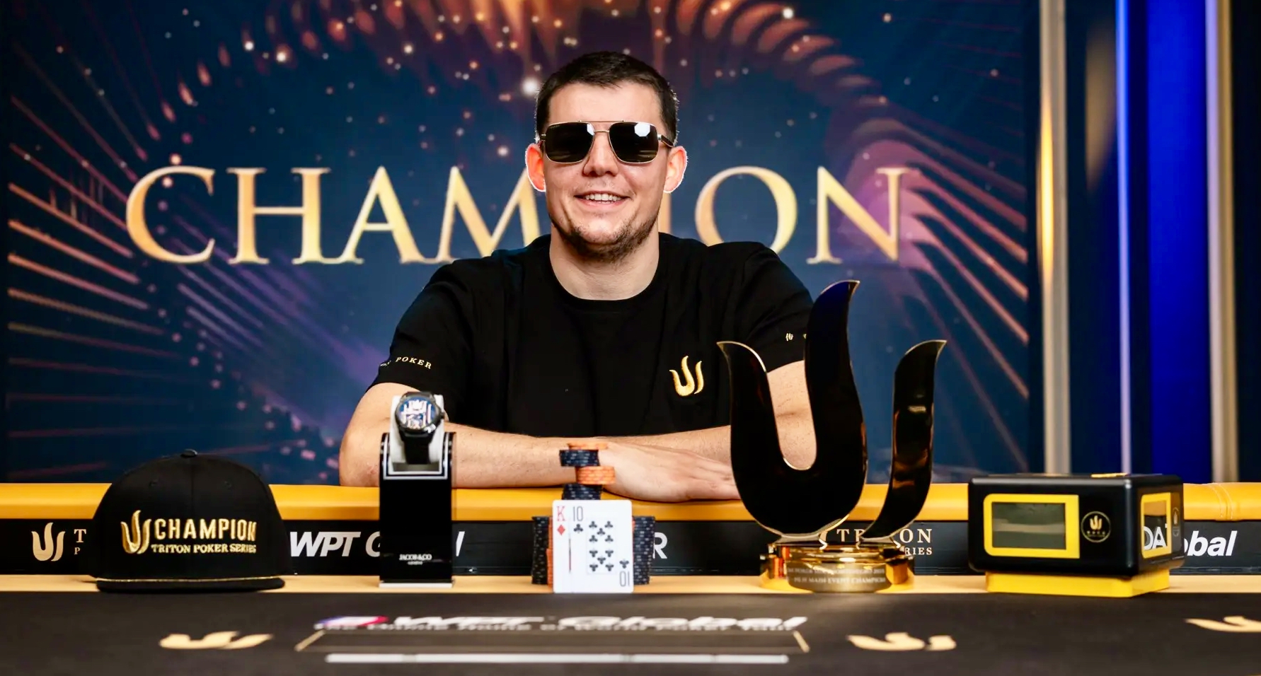 Jesse Lonis Wins 2025 Card Player Player of the Year Award - Poker News